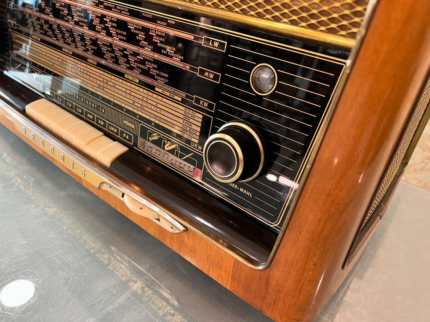 Antique Grundig 3090/56 Tube Radio With Original FM, Fully Functional ...