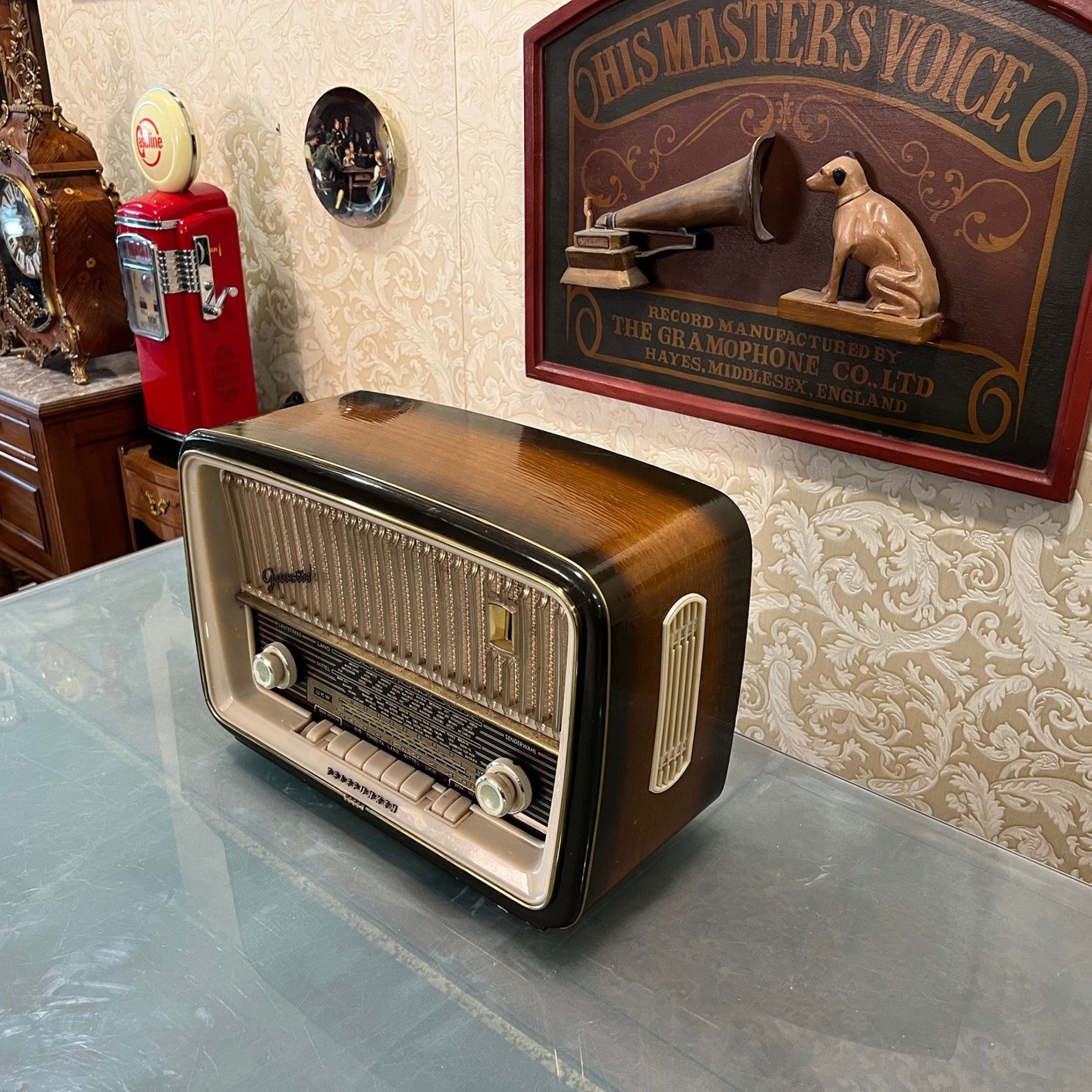 Telefunken Gavotte Tube Radio | Original FM | Factory Finish | High ...