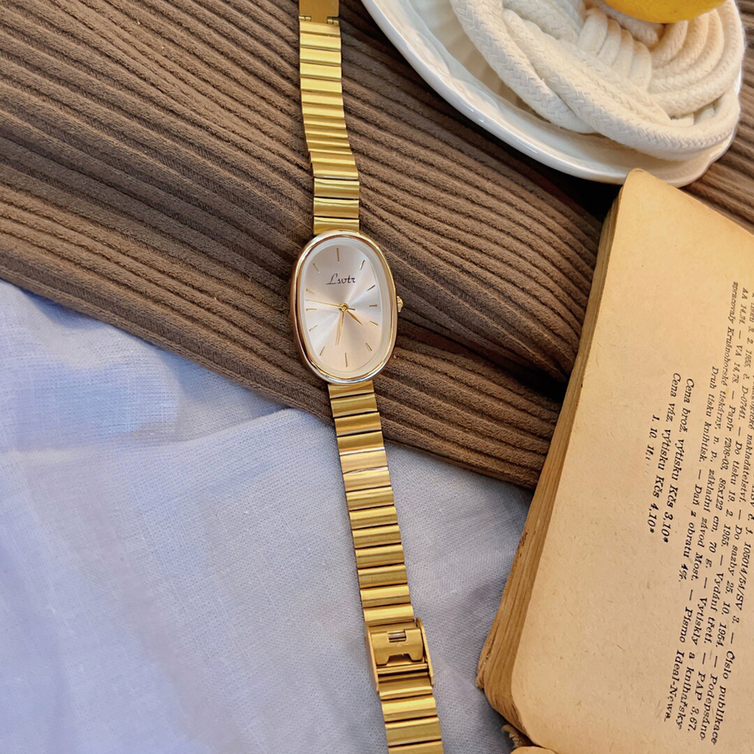 Womens Gold Watch, Vintage Jewelry Style, Oval Small Face Watch, Dainty ...