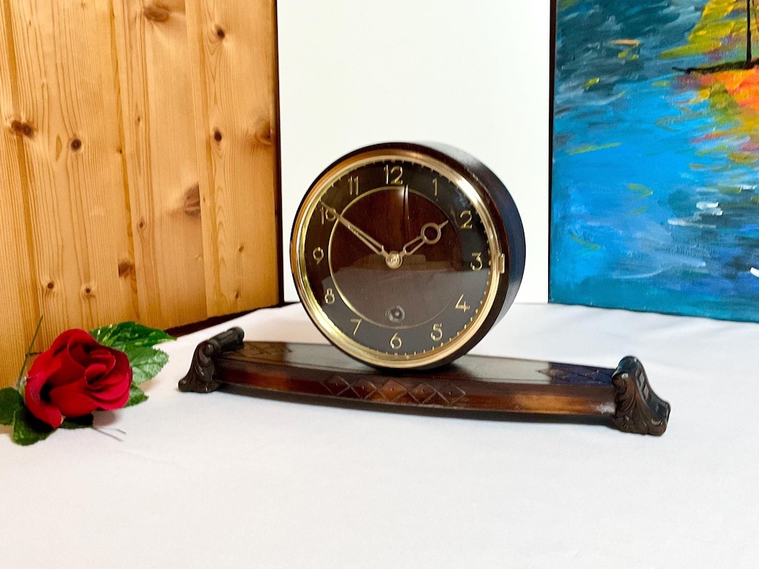 Small Mantel Clock From the GDR of the 1950s – Weimar Clockmaking With ...