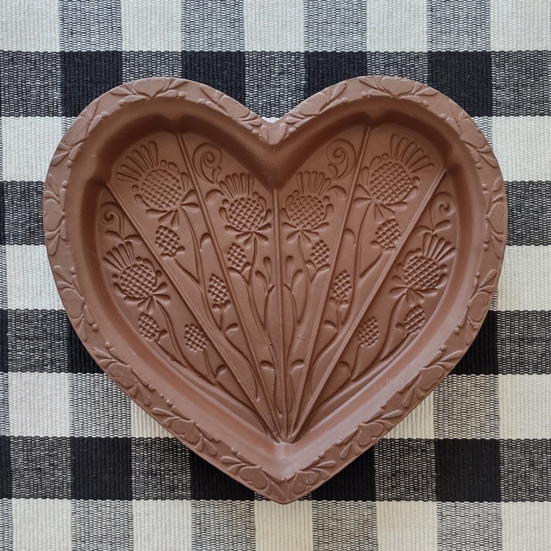 Vintage 1980’s Large Hartstone Pottery Heart Mold With Thistle Design ...
