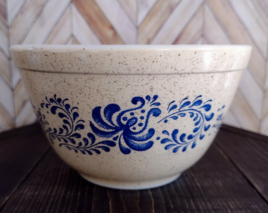 Vintage 1970s Pyrex Homestead Pattern Small Nesting Bowl 401/vintage ...