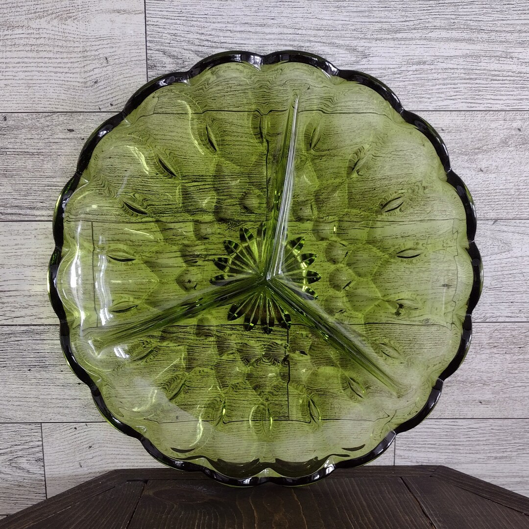 Vintage Anchor Hocking Green Glass Divided Relish Dish Fairfield ...