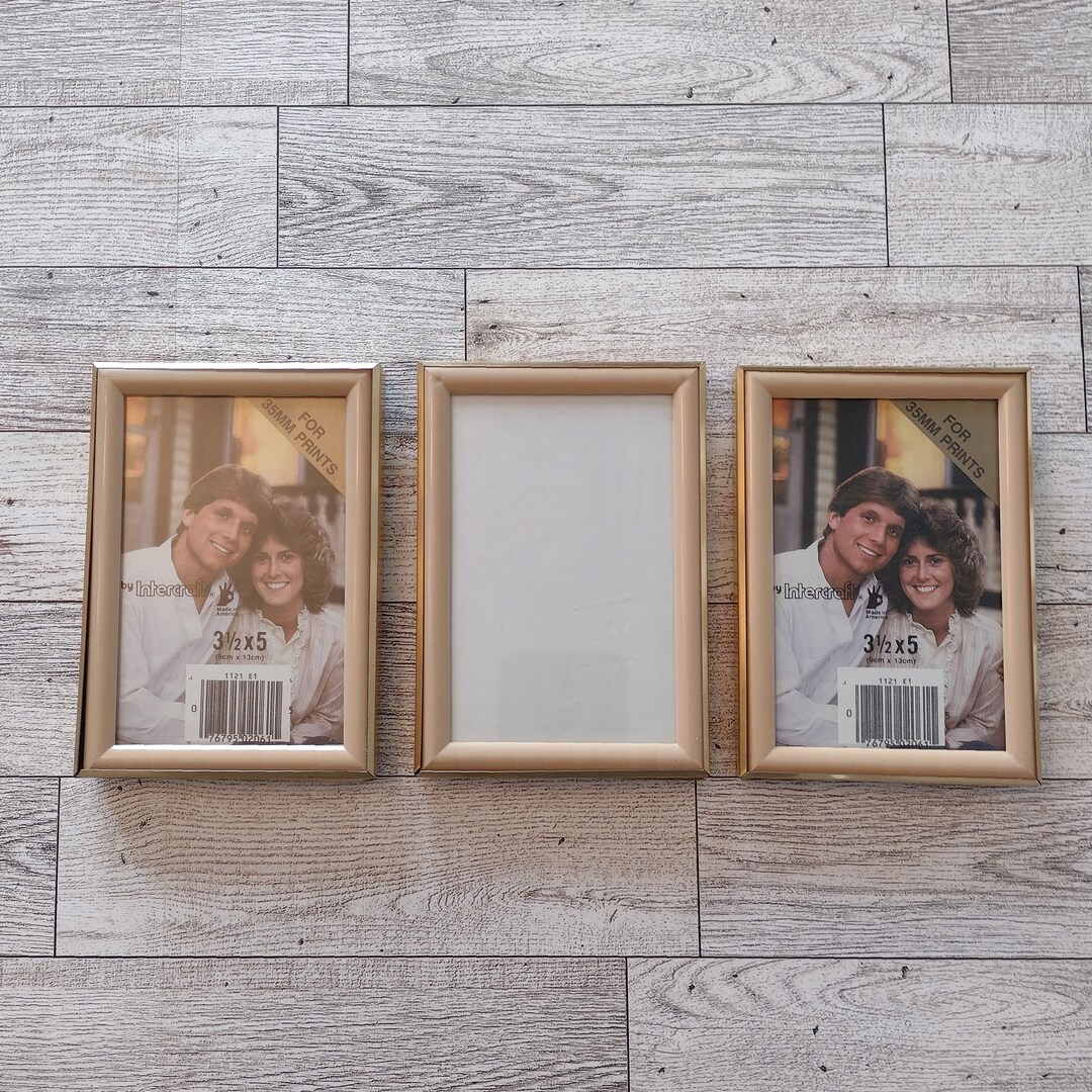 Vintage Retro Intercraft Small Gold Metal Frames Taupe Border Detail ...
