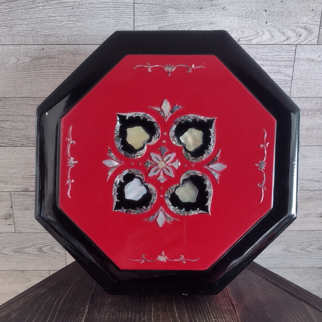 Vintage Asian Wood Lacquer Red and Black Mother-of-pearl Inlaid Detail ...
