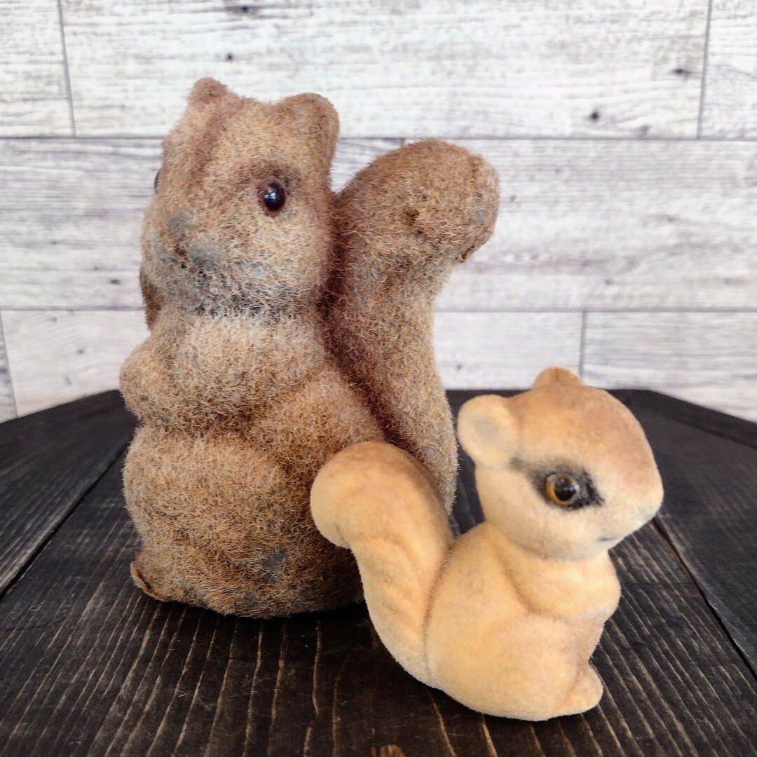 Vintage Flocked Squirrel Figurines Set of 2 Squirrel Bank and Miniature ...