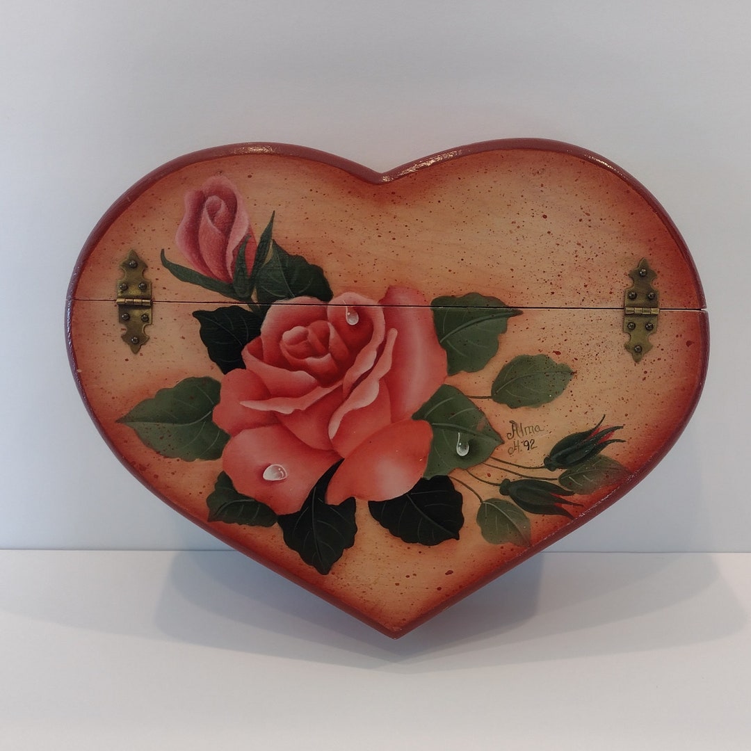 Vintage Heart Shaped Rose Toll Painted Wood Jewelry Box Hinged Lid ...