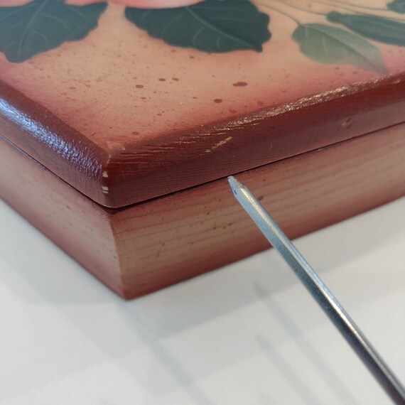 Vintage Heart Shaped Rose Toll Painted Wood Jewelry B… - Gem