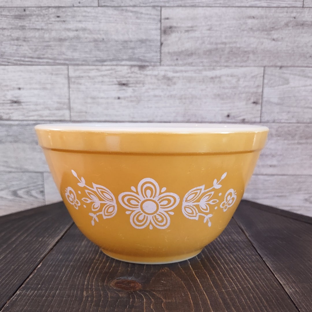 Vintage 1970s Yellow Gold Butterfly Small Pyrex Mixing Bowl/vintage ...