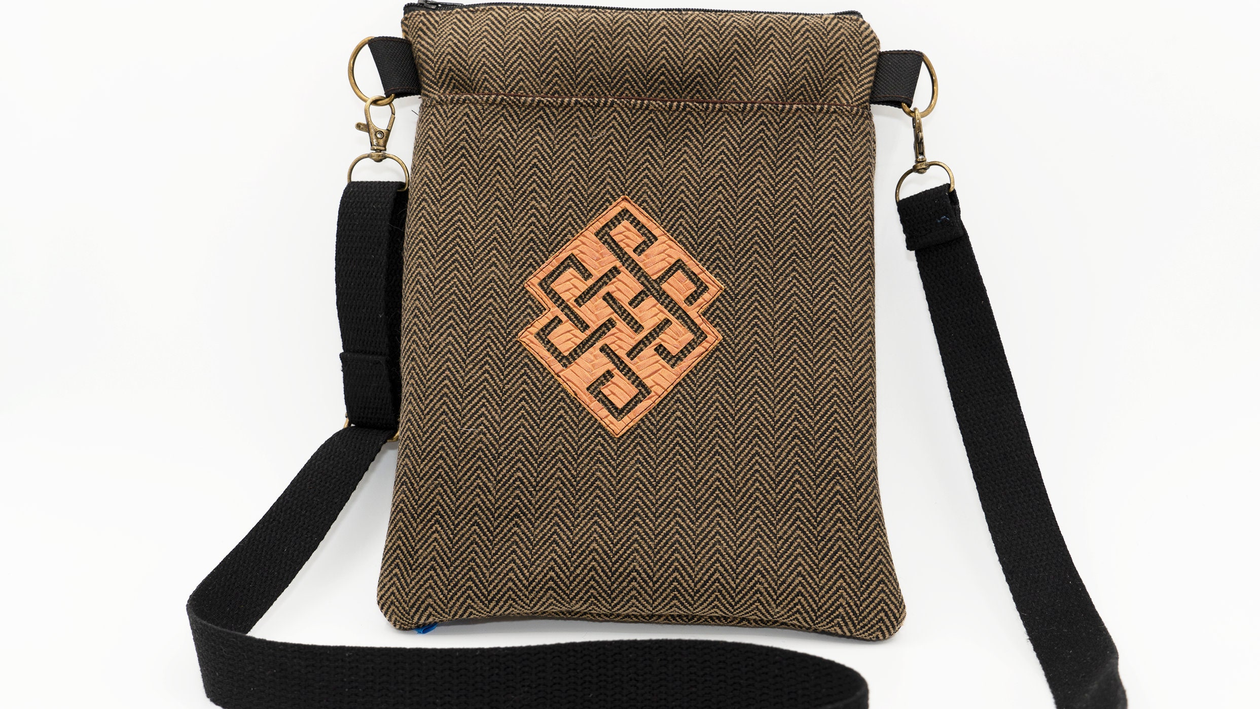 Tibetan Endless Knot Faux Leather Crossbody Bag, Eternal Knot Buddhist ...