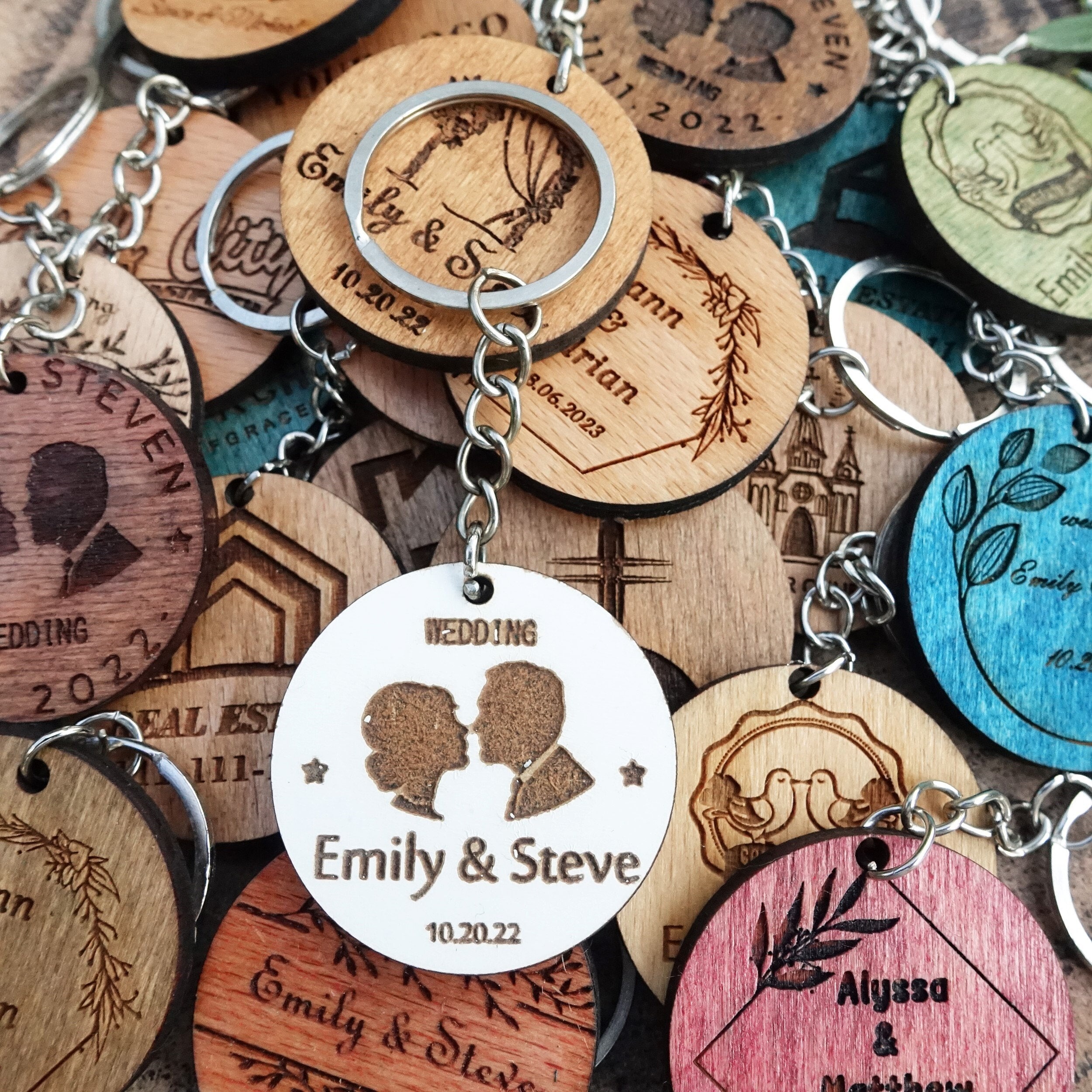 100 Piece Wedding Keychain Favors Personalized Keychain - Etsy