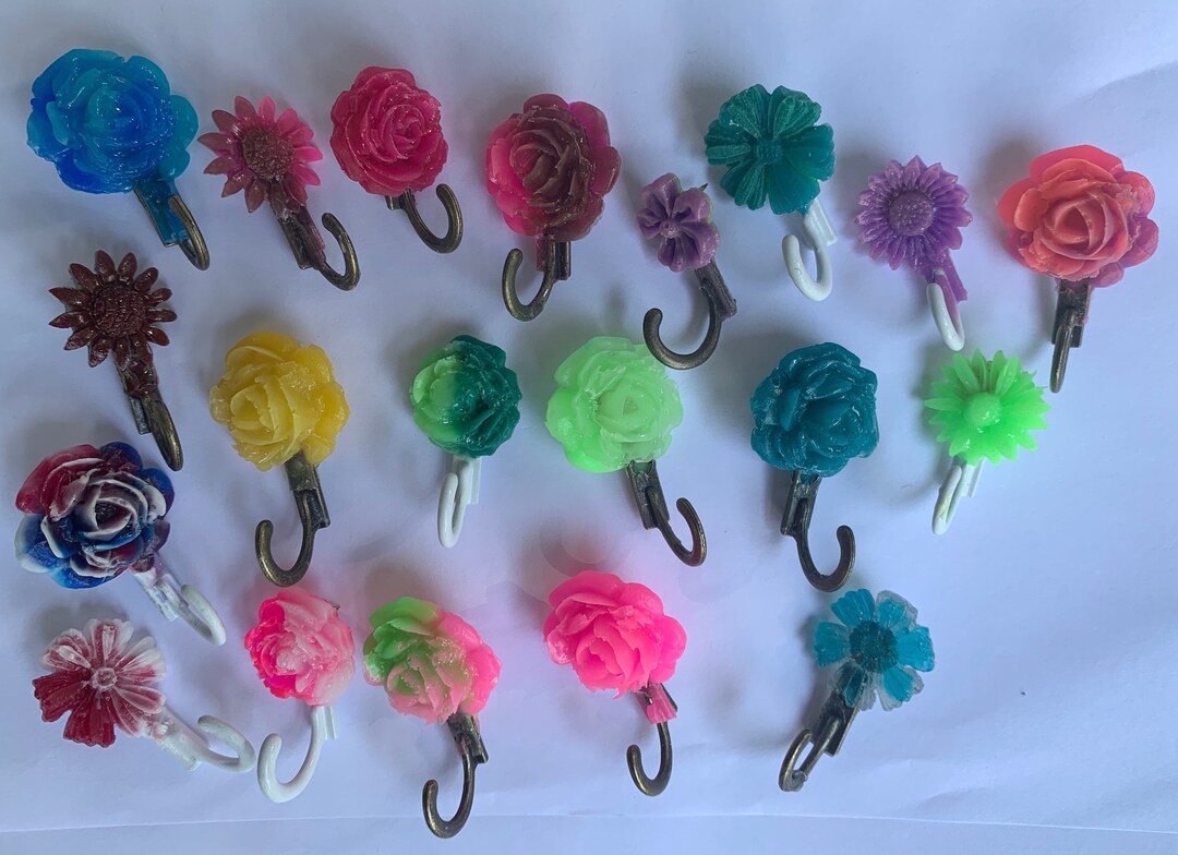 Fun Tack Hooks Floral Design - Etsy