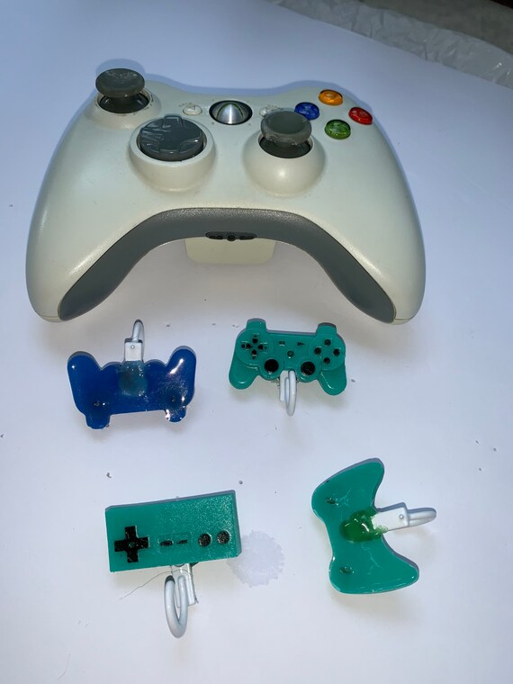 Fun Tack Hooks Game Controller | Etsy