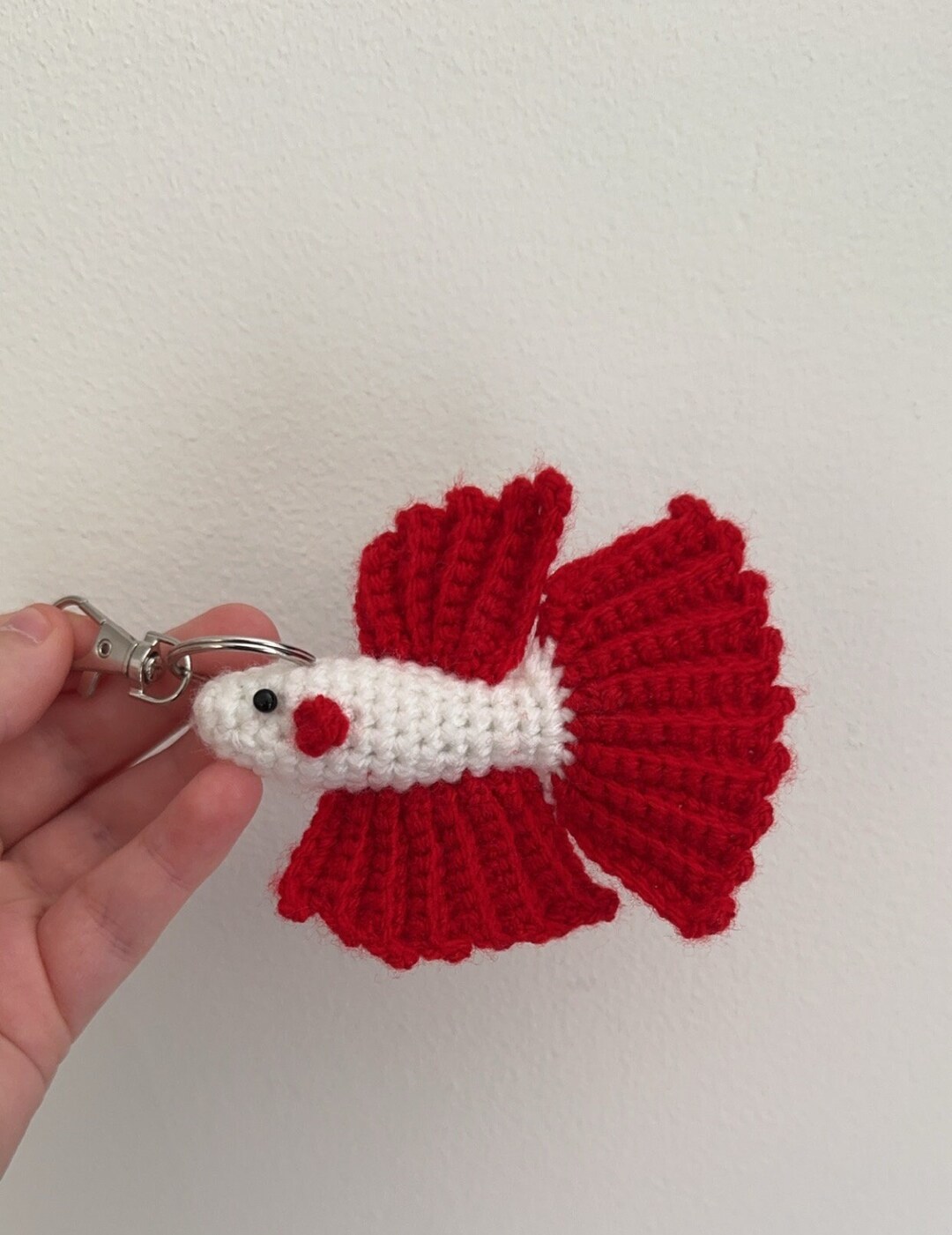 Crochet Betta Fish Keychain - Etsy