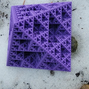 Large Fractal Pyramid, Purple 3D Printed Sierpinski Fractal Pyramid ...