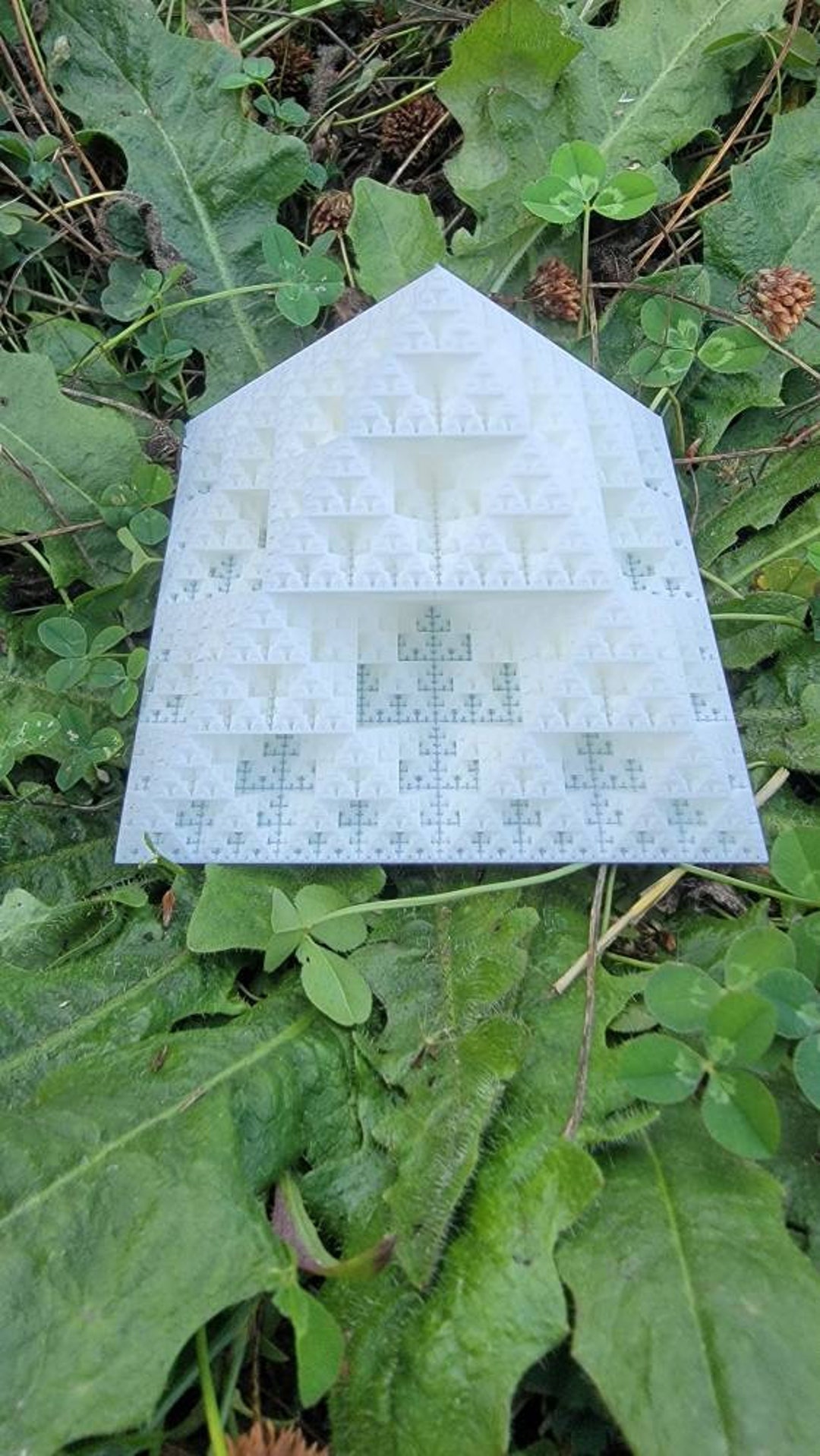 Fractal Pyramid, White 3D Printed Sierpinski Fractal Pyramid, Art ...