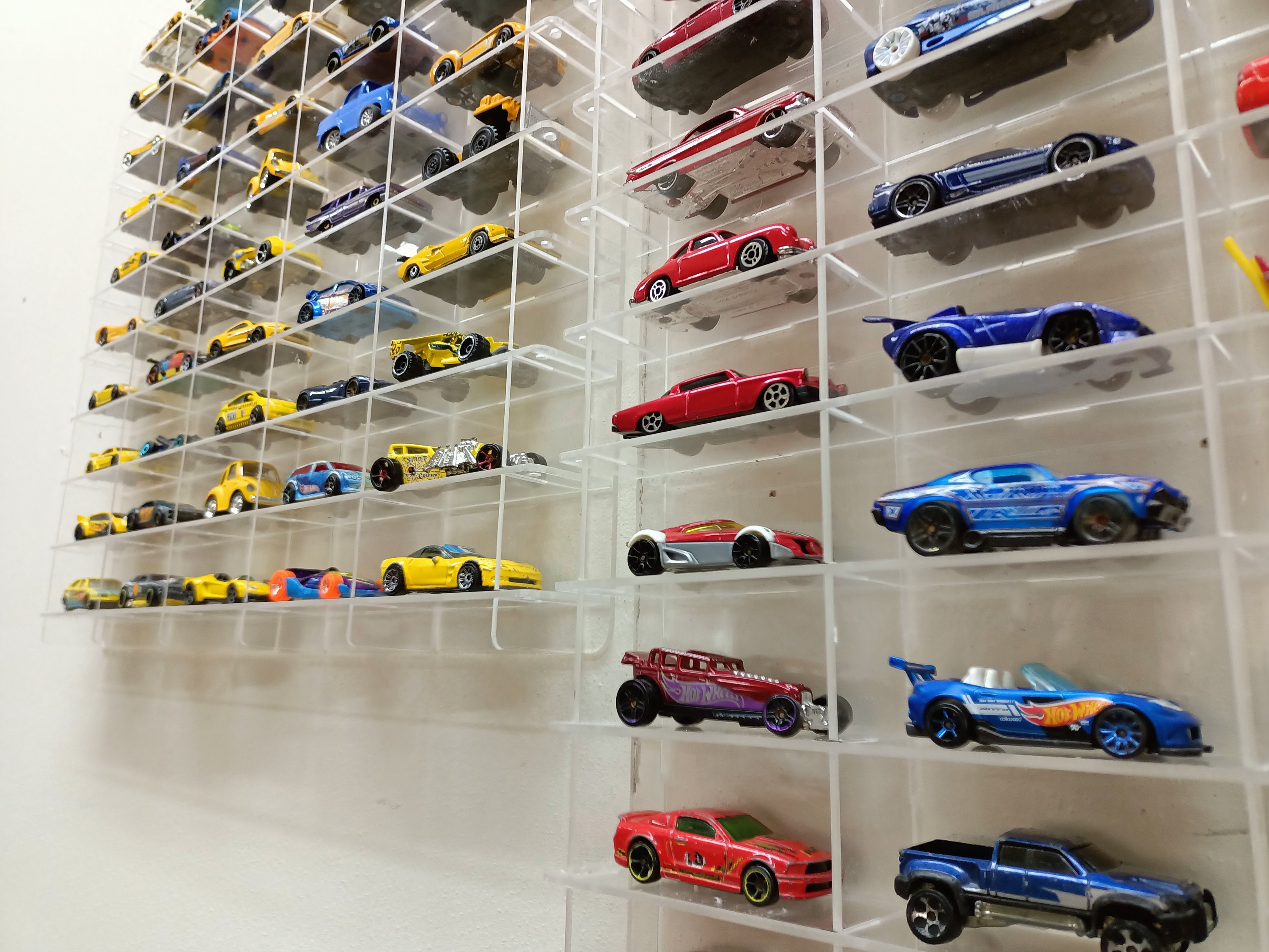 Plexiglass Car Display Case: Hotwheels & Matchbox Compatible Toy Garage ...
