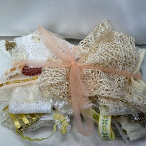 30 Pieces of Vintage Lace Scrap Pack, for Slow Stitching, Journals ...
