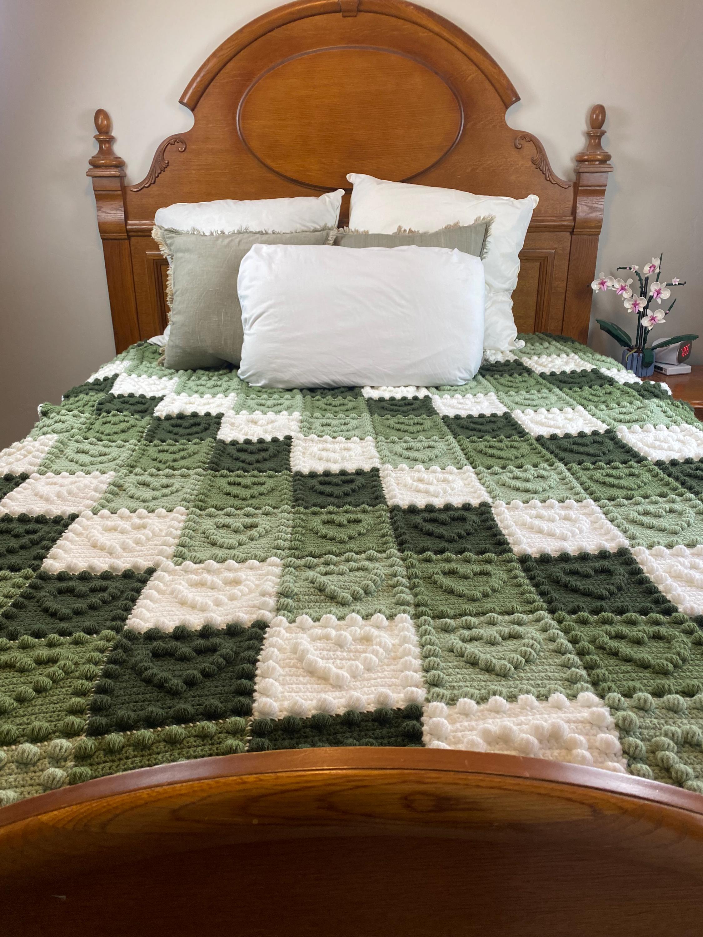 Crochet Afghan Queen-sized Green and White Heart Granny Square - Etsy