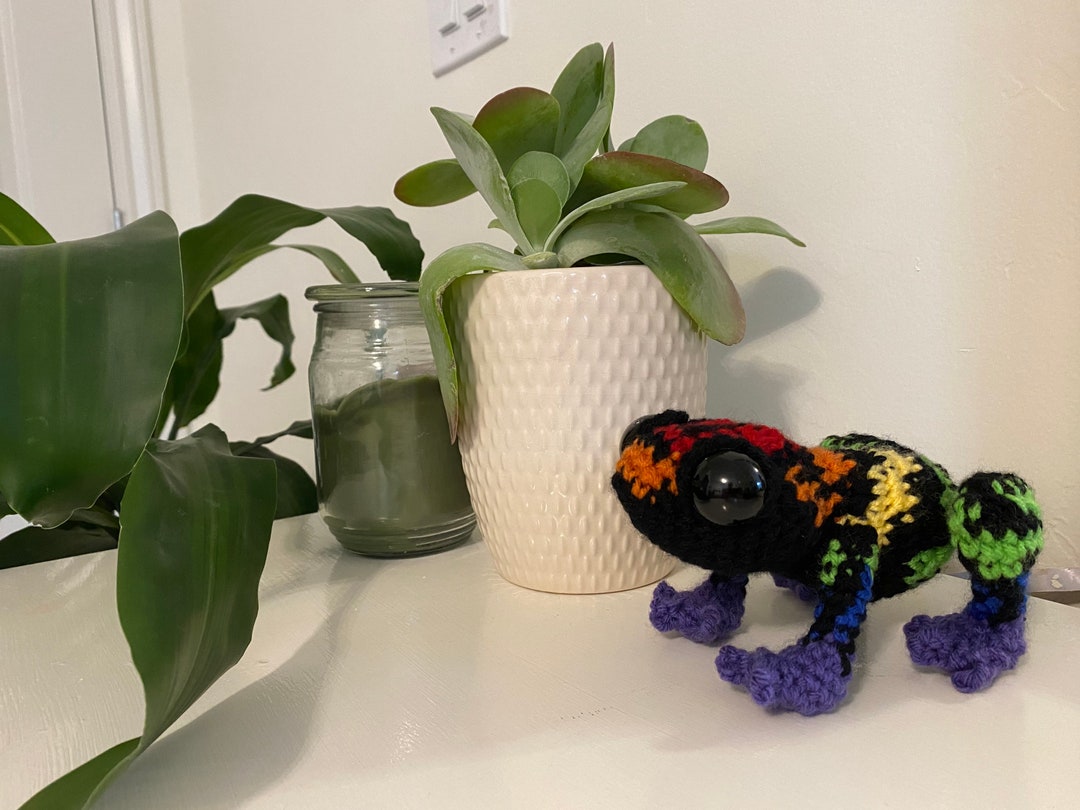 Crochet Amigurumi Multicolor Dart Frog - Etsy