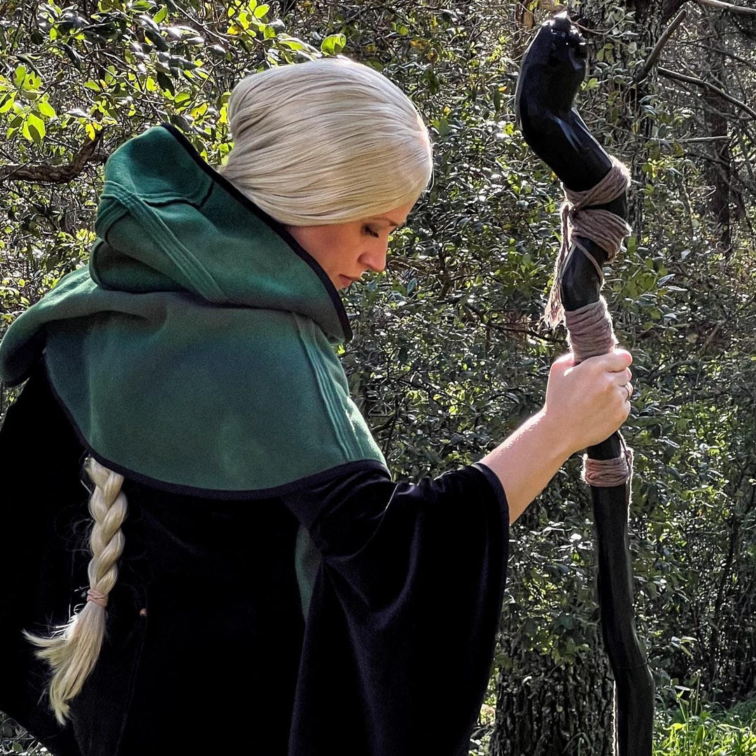 Medieval Fantasy Hooded Cloak – Fleece Elven Shoulder Cape for LARP ...