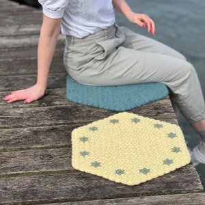 Crochet Seat Cushion Pattern, Chair Cushion, Bench Seat Pad, Mini Rug, Crochet Kids Seat Mat ...