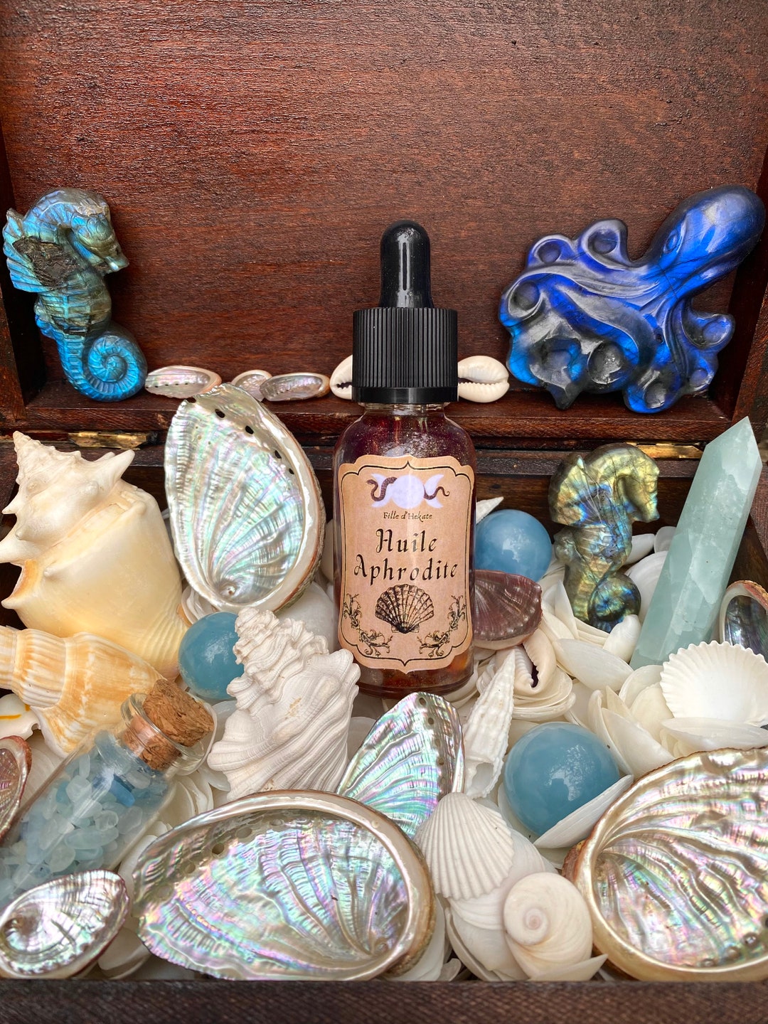 Aphrodite Oil, Altar Oil, Aphrodite Oil, Venus Oil, Venus Oil, Love Oil ...