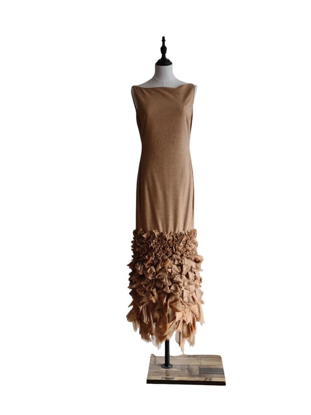 Gianfranco Ferré 90s Couture Line Evening Sleeveless Dress With Bateau ...