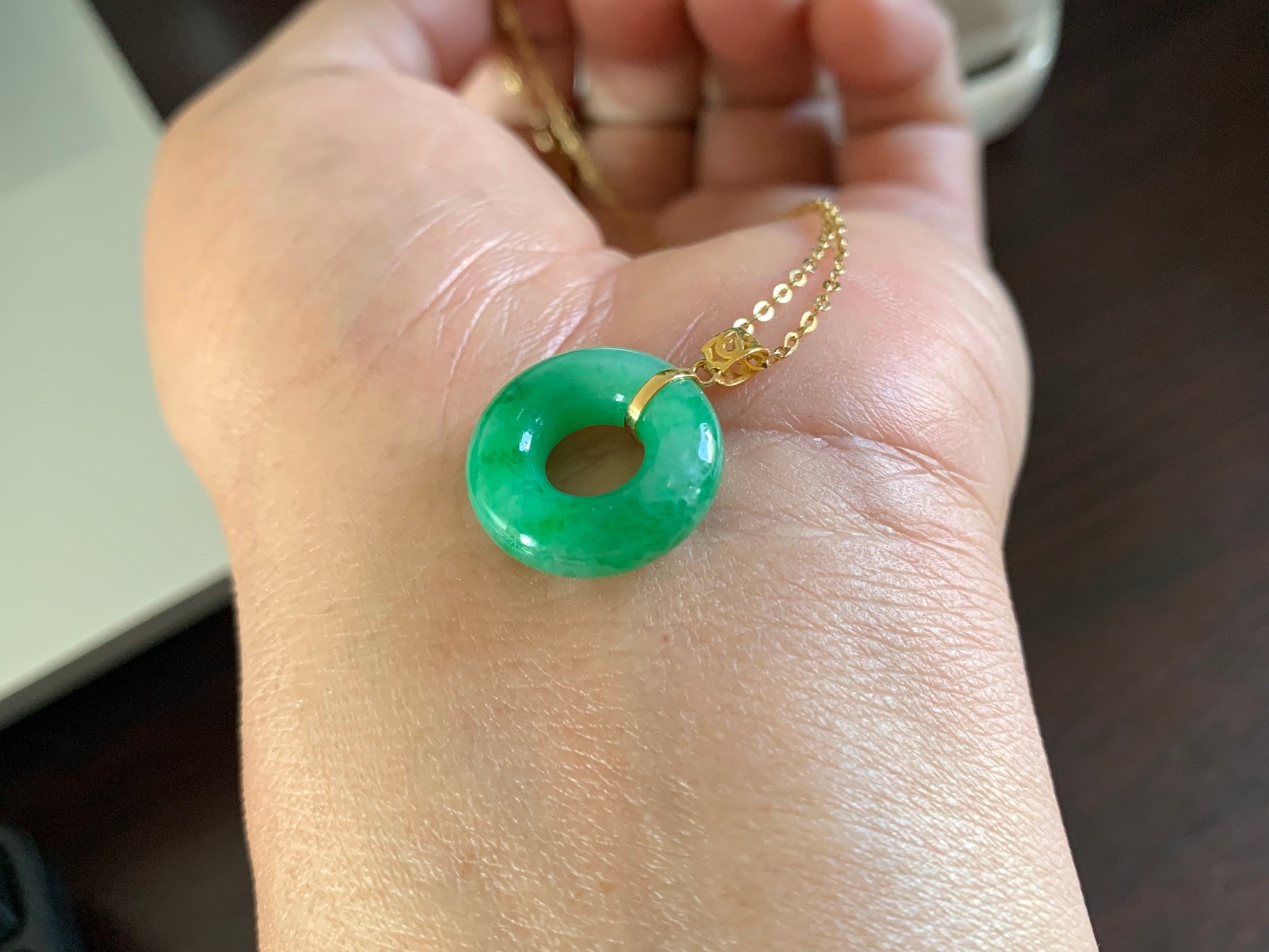 Certified Myanmar Natural Icy Green Jadeite Jade Donut Circle 18k Gold ...