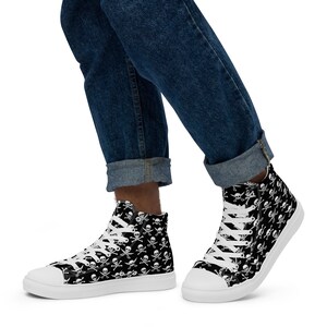 Pirate Crossbones Printed Men's High-top Canvas Shoes, Converse Style ...