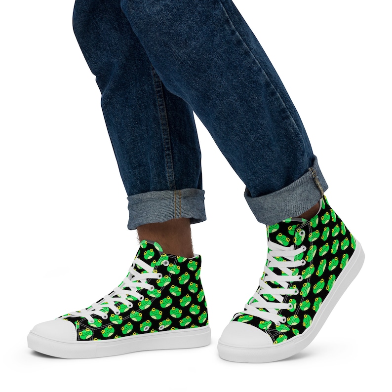 Frogs Animal Printed Men's High Top Sneakers, Fun Lace up Converse ...