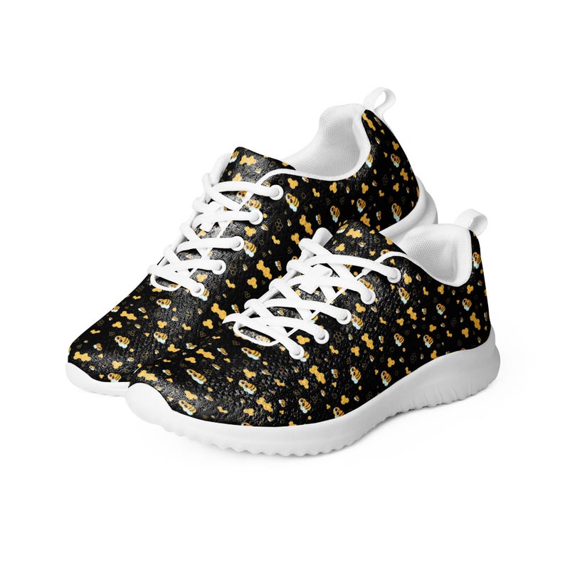 Insect Bumblebees Printed Men's Athletic Shoes, AOP Bees Gym Workout ...