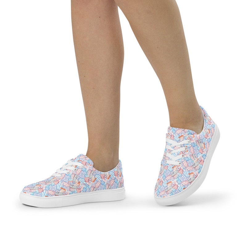 Passport Stamps Printed Lace-up Sneakers Women, Low-top Wanderlust ...