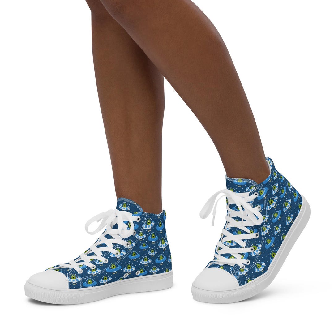Aliens Sci-fi Print Sneakers Shoes for Women, Stylish Lace-up Shoes ...