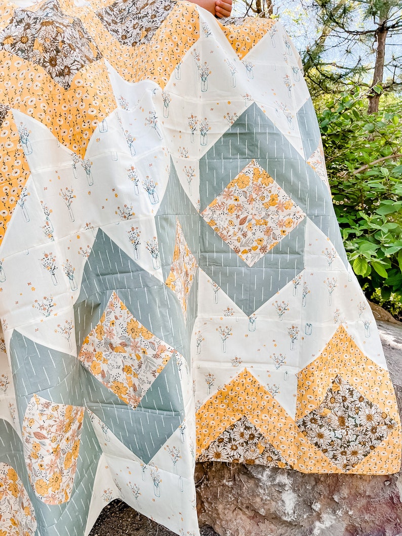 Daisie Chains Quilt Pattern - PDF DOWNLOAD - Etsy
