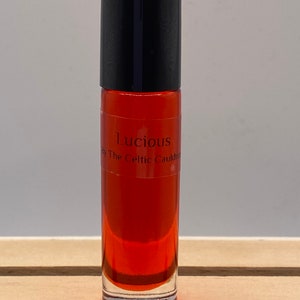 Lucious Perfume Oil - Smells Divinely Desirable - Etsy