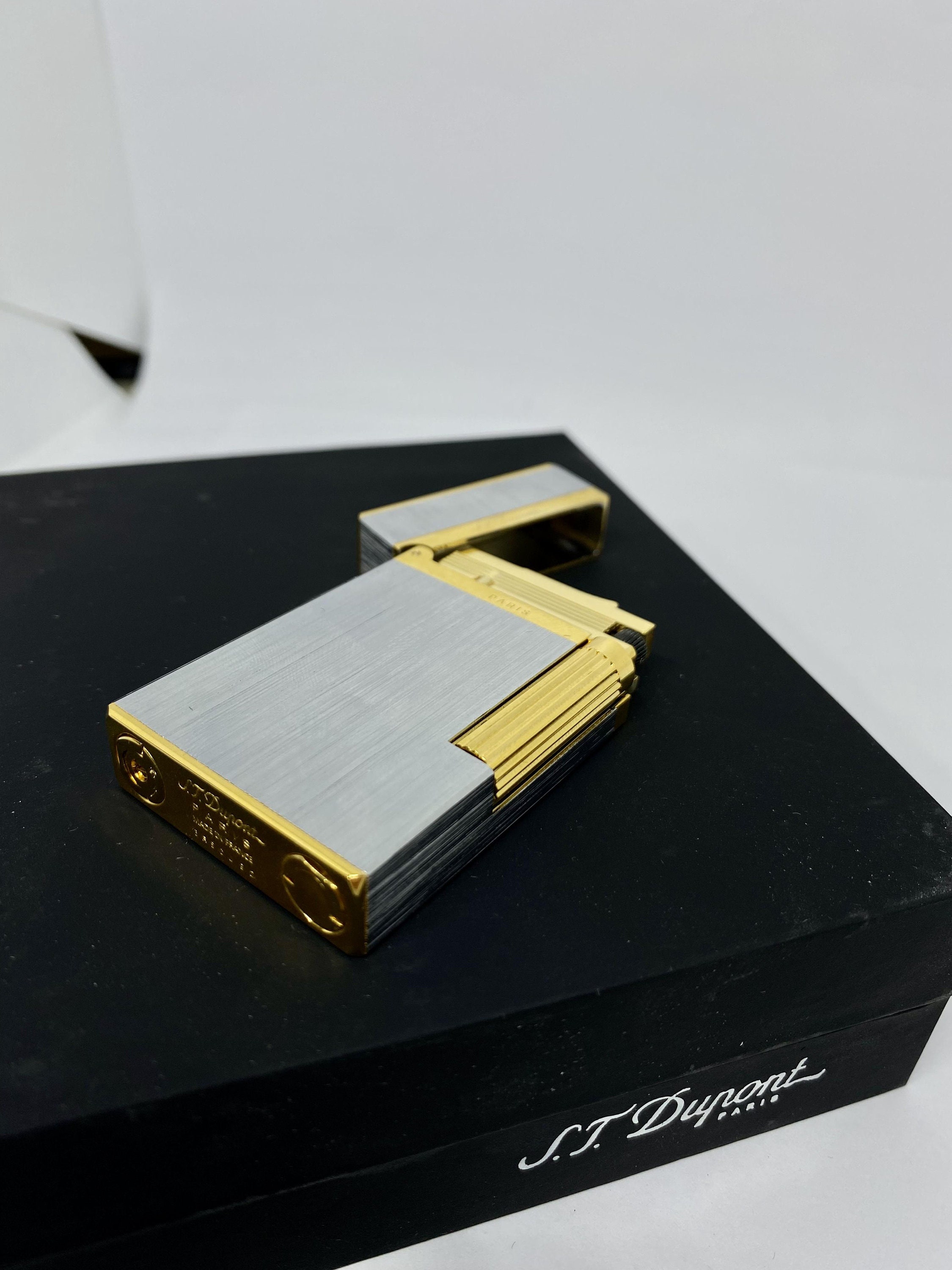 Amazing Silverand Gold Collectable St. Dupont Paris Vintage Gas Lighter ...