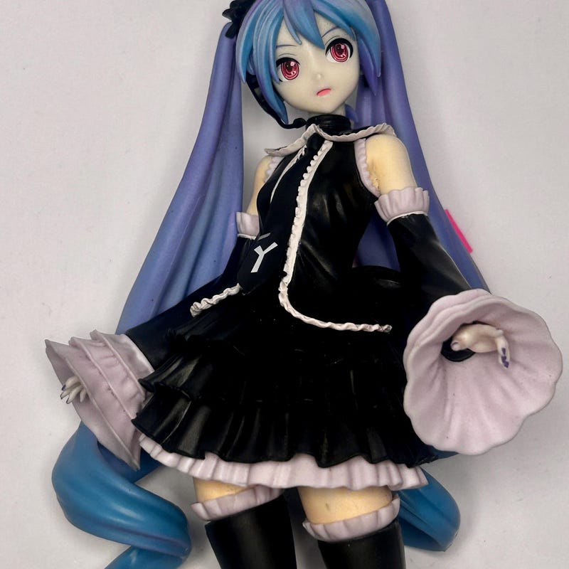 Hatsune Miku Doll Figure - Etsy
