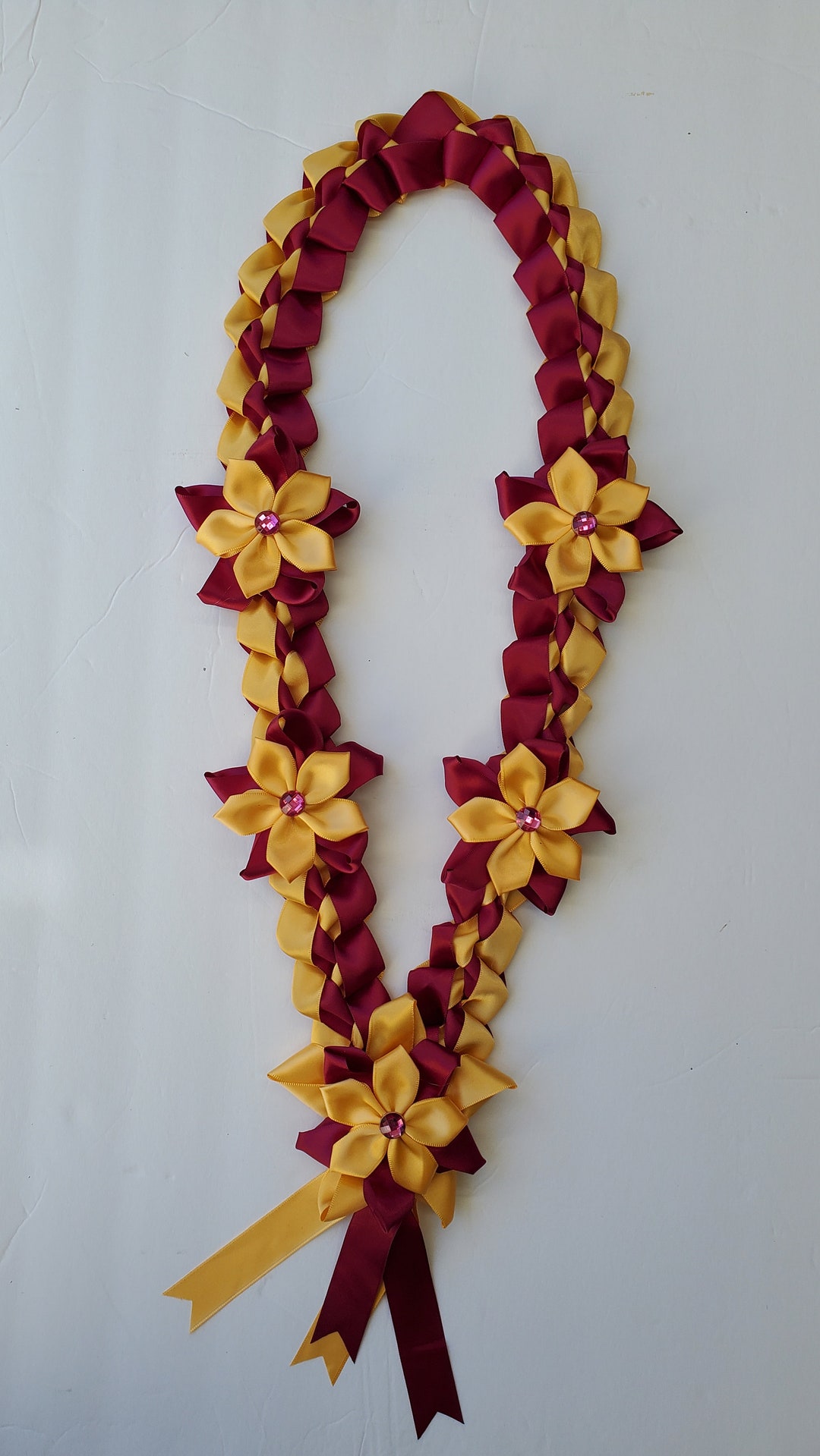 Closed-end Graduation Lei in Gold and Maroon (wine, Burgundy) With 5 ...