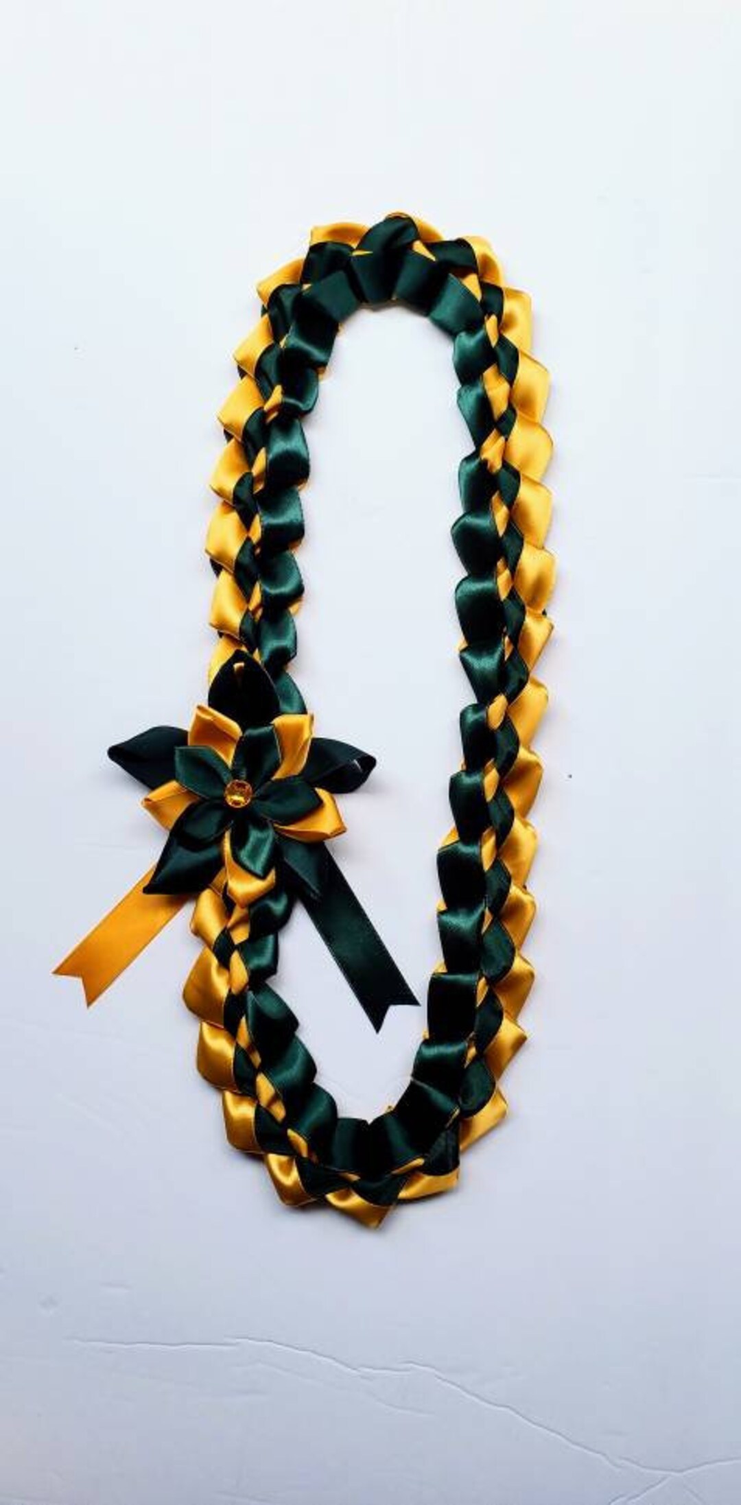 Closed Lei in Dark Green and Gold Ties With 1 Flower. - Etsy
