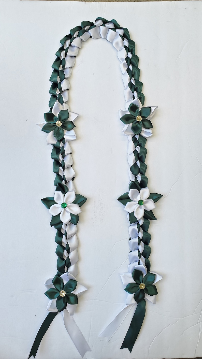 Graduation Lei in White and Dark Green (hunter) Satin Ribbons. - Etsy