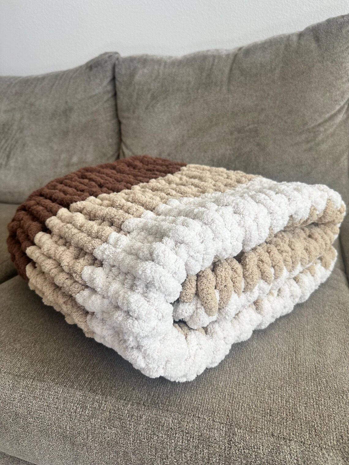 Brown & Tan JUMBO Chunky Stretched Multi Color Hand Knitted Blanket ...