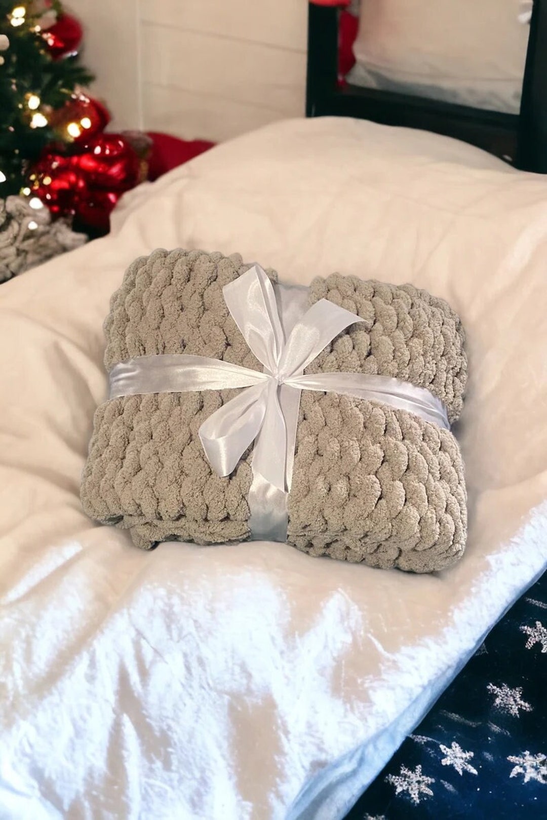 JUMBO Chunky Stretched One Color Hand Knitted Blanket - Custom Colored ...