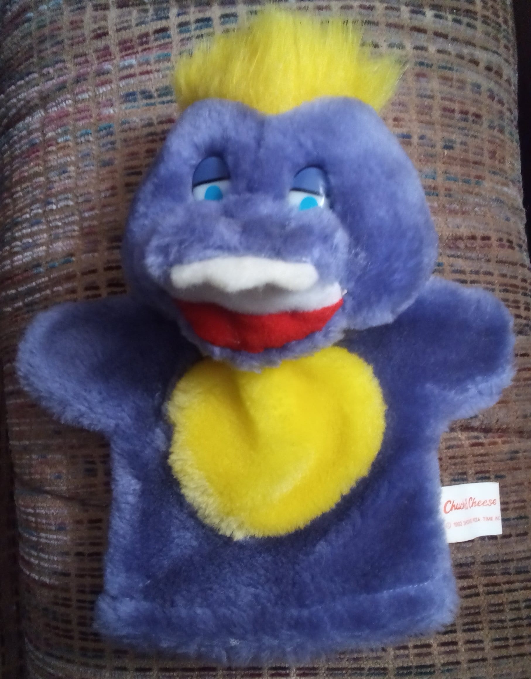 Chuck E Cheese Puppets