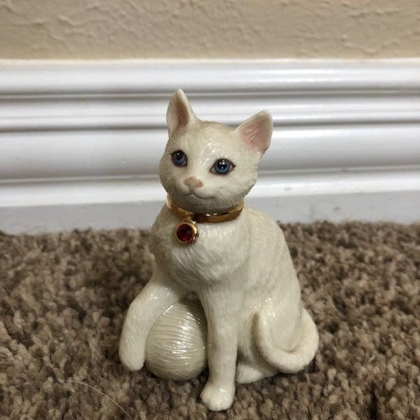 Lenox Cat - Etsy