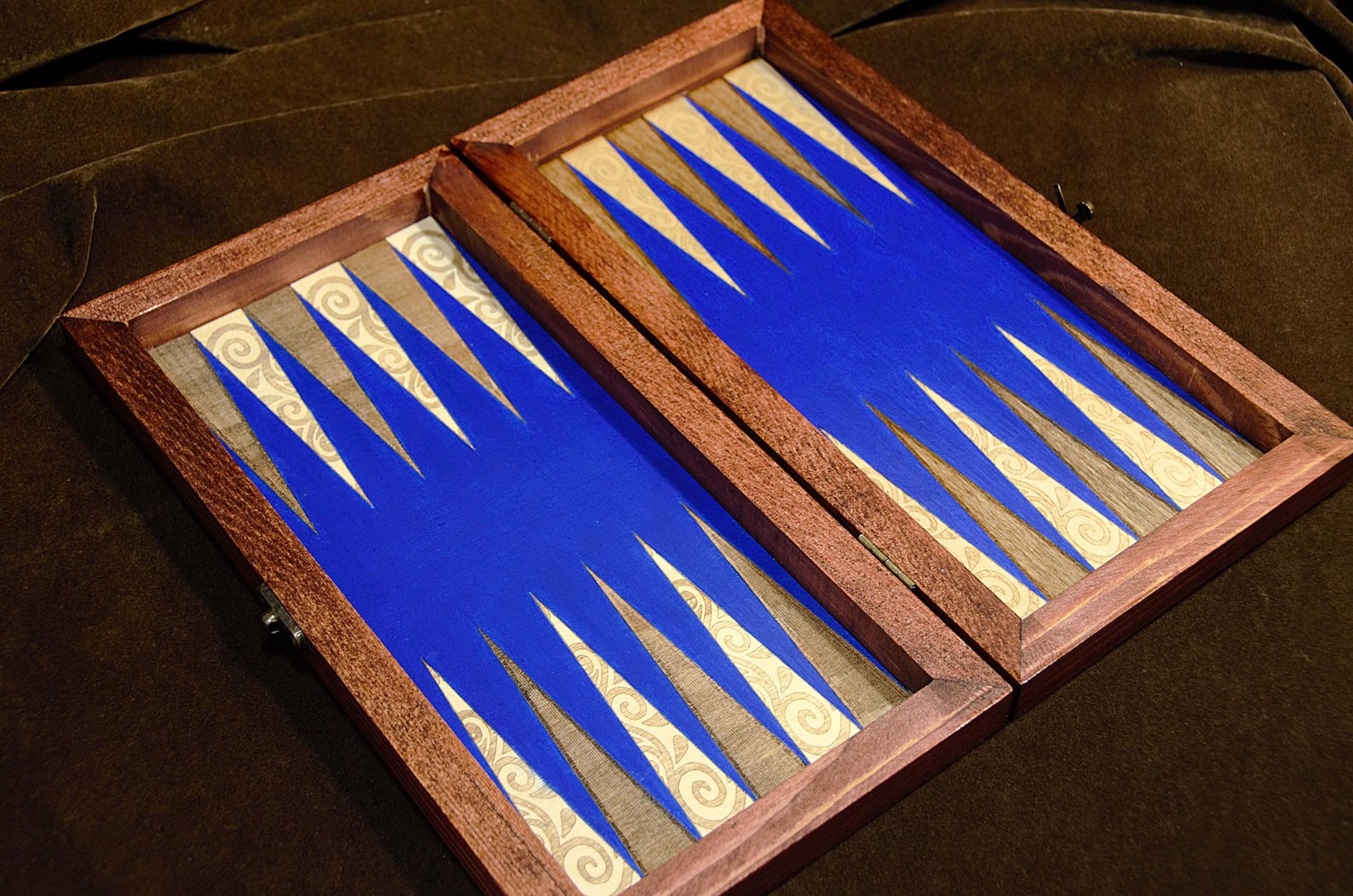 Handcrafted Wooden Backgammon Games With Elegant Victorian Style ...
