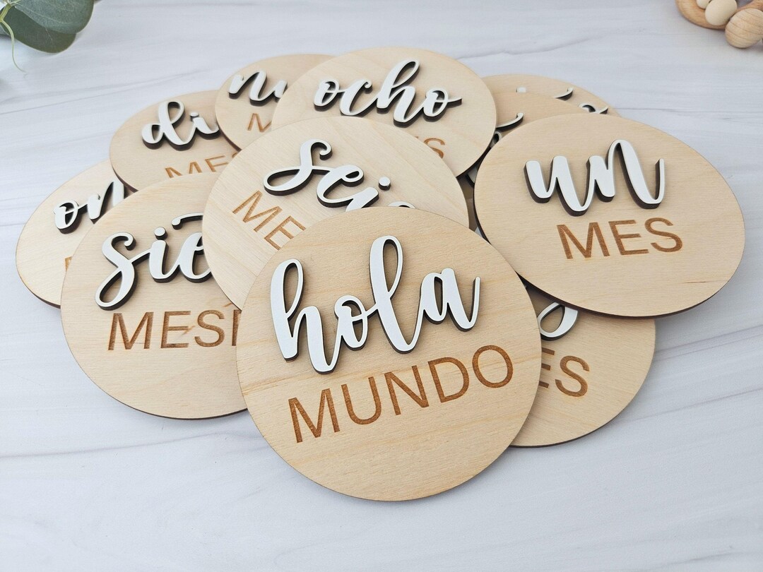 3D Wooden Milestone Cards in Spanish | Monthly Milestone Discs for Baby ...