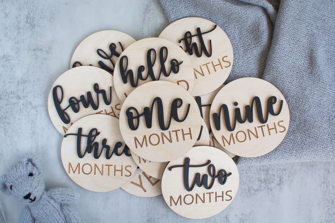 Wooden Milestone Markers for Baby Photos, Baby Monthly Milestone, Gift ...