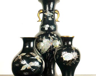 Mother of Pearl Floral Inlay Vintage Korean Brass and Black Lacquer ...