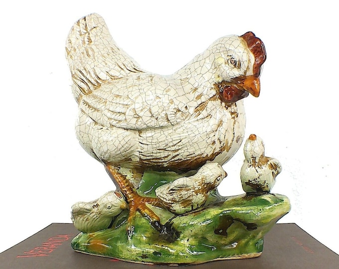 Vintage Mother Hen and Her Baby Chicks Figurine | Ceramic Chicken ...